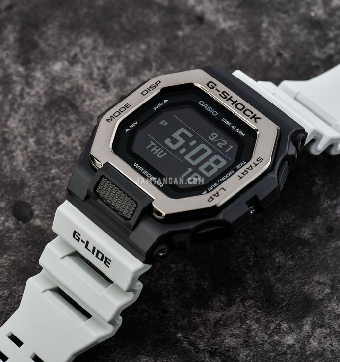 Casio G-Shock GBX-100TT-8DR G-Lide Men Digital Dial Grey Resin Band | Jamtangan.com