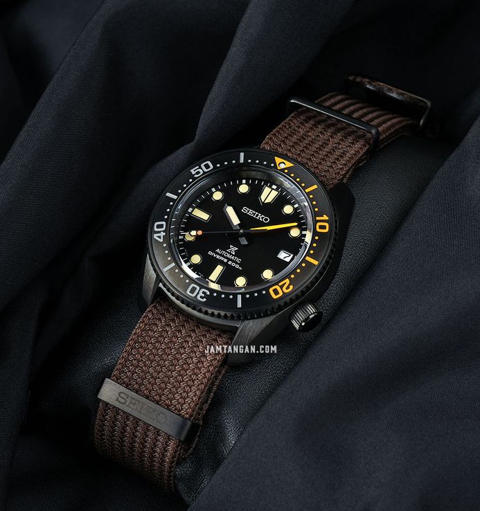Seiko Prospex SPB255J1 The Black Series 1968 Divers 200M Modern Re ...