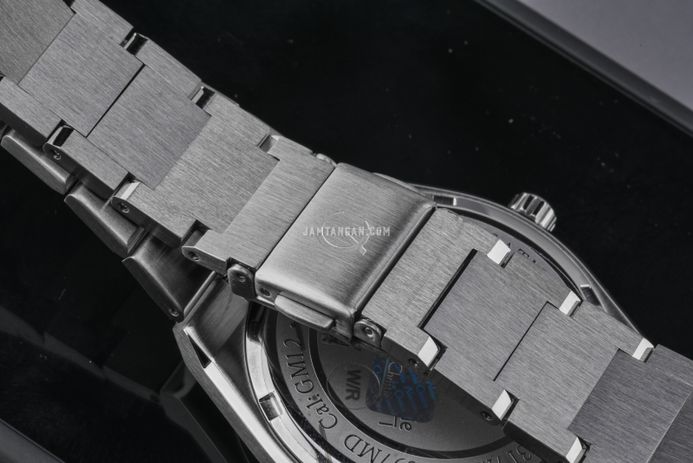 Alexandre Christie AC 8697 MD BSSBA Men Sapphire Black Dial Stainless ...