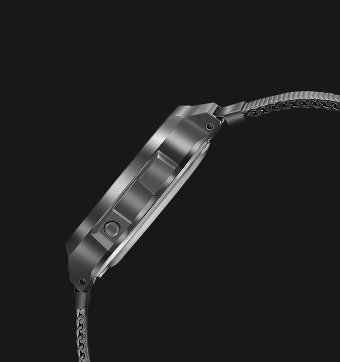 Casio General A168WEMB-1BDF Black Digital Dial Gunmetal Mesh Band ...