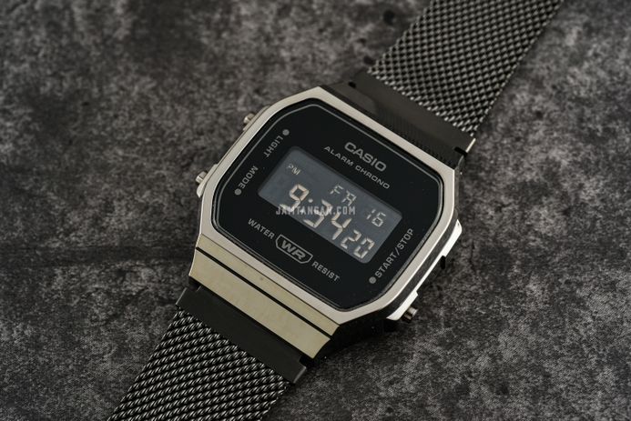 Casio General A168WEMB-1BDF Black Digital Dial Gunmetal Mesh Band ...