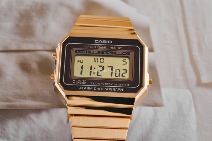 Casio A700WG-9ADF Vintage Ladies Digital Dial Gold Stainless Steel Band ...