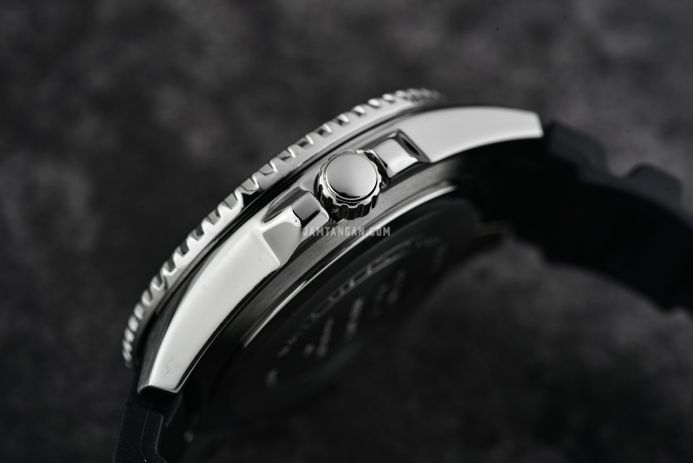 Casio General MDV-10-1A2 MDV-10-1A2VDF Baby Duro Black Dial Black Resin ...
