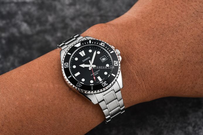 Casio General MDV-10D-1A1 MDV-10D-1A1VDF Baby Duro Men Black Dial ...