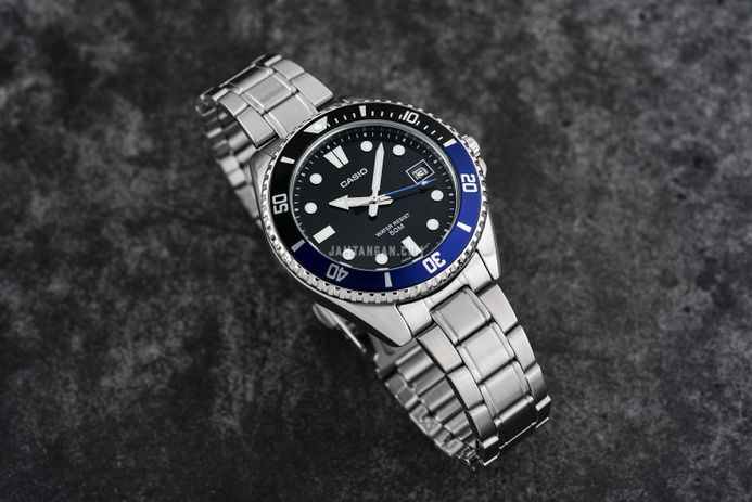 Casio General MDV-10D-1A2 MDV-10D-1A2VDF Baby Duro Men Batman Black ...