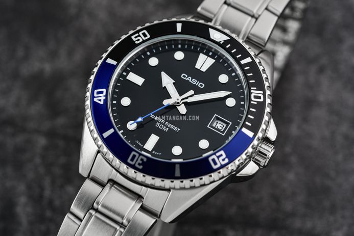 Casio General MDV-10D-1A2 MDV-10D-1A2VDF Baby Duro Men Batman Black ...