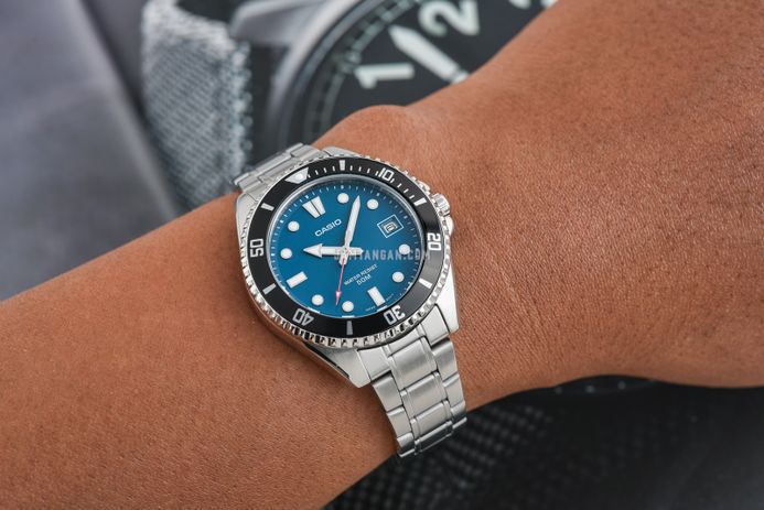 Casio General MDV-10D-2A1 MDV-10D-2A1VDF Baby Duro Men Blue Dial ...