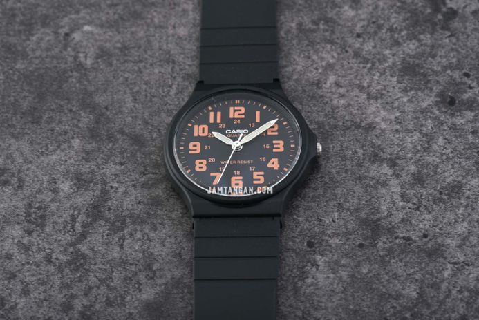Casio General MQ-71-4BDF Black Dial Black Resin Band | JAMTANGAN.COM