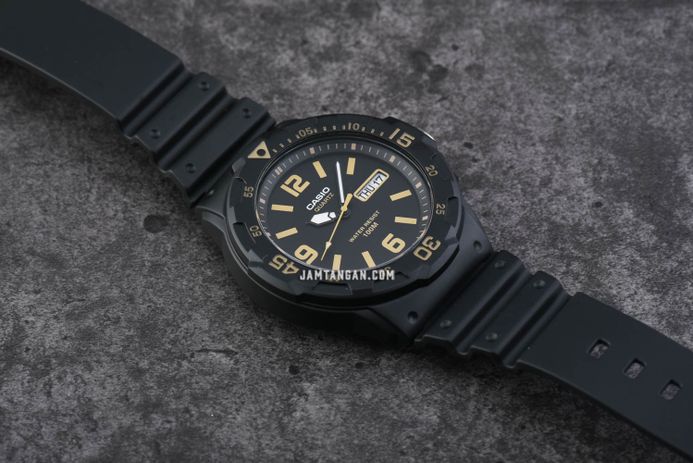 Casio General MRW-200H-1B3 MRW-200H-1B3VDF Black Dial Black Resin Band ...