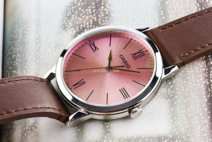 Casio General MTP-E600L-5BDF Men Analog Dial Brown Leather Band | Jamtangan.com