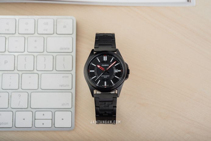 Casio MTP-E700B-1EVDF Men Black Dial Black Stainless Steel Band | Jamtangan.com