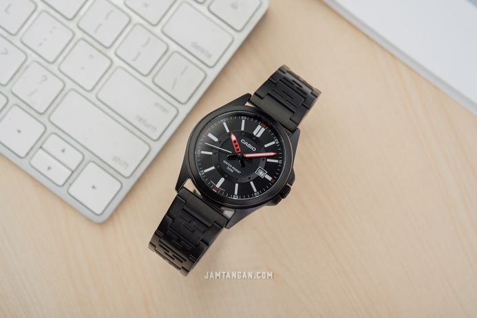 Casio MTP-E700B-1EVDF Men Black Dial Black Stainless Steel Band | Jamtangan.com