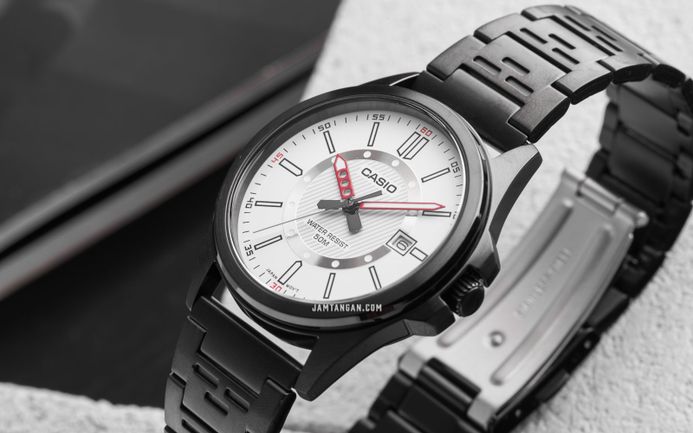 Casio MTP-E700B-7E MTP-E700B-7EVDF Men White Dial Black Stainless Steel Band | Jamtangan.com