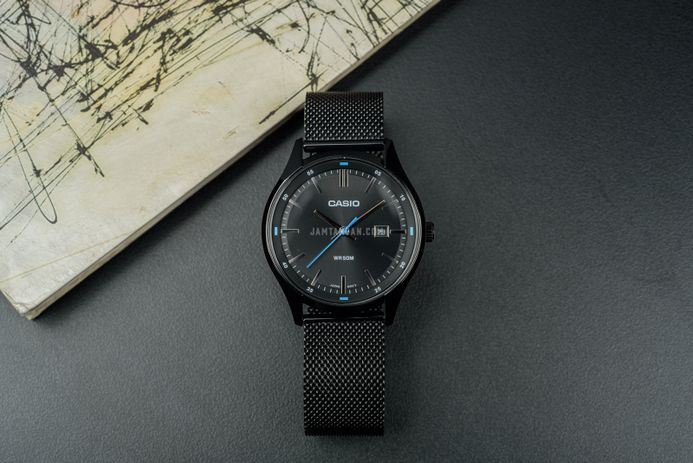 Casio General MTP-E710MB-1A MTP-E710MB-1AVDF Enticer Men Black Dial Black Mesh Band | JAMTANGAN.COM