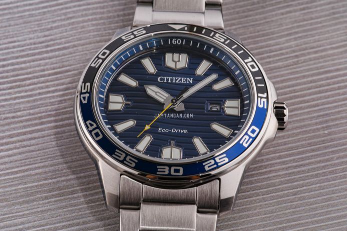 Citizen Eco-Drive AW1525-81L Batman Blue Pattern Dial Stainless Steel ...