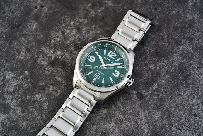 Citizen Eco Drive AW1830-88X Men Pilot Traveler Green Dial Stainless ...