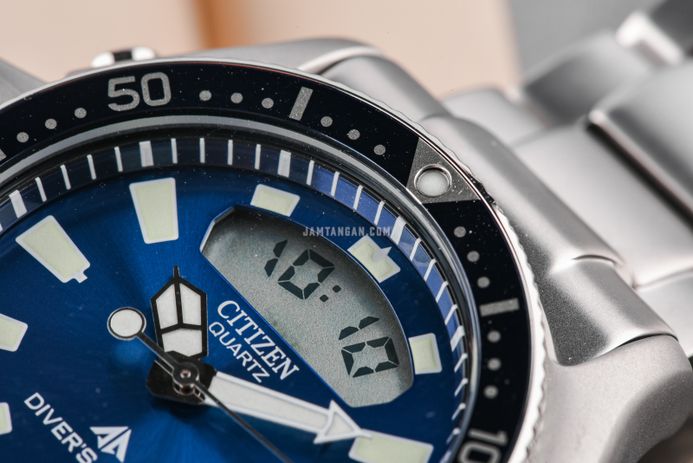 Citizen Promaster JP2000-67L Aqualand Blue Dial Stainless Steel Strap | Jamtangan.com