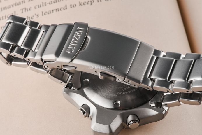 Citizen Promaster JP2000-67L Aqualand Blue Dial Stainless Steel Strap | Jamtangan.com