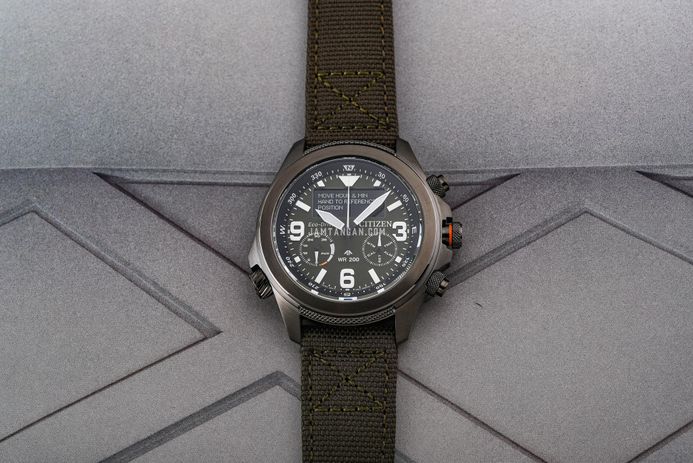 Citizen Promaster JV1005-02W Land 35th Anniversary Analog Digital Dial ...