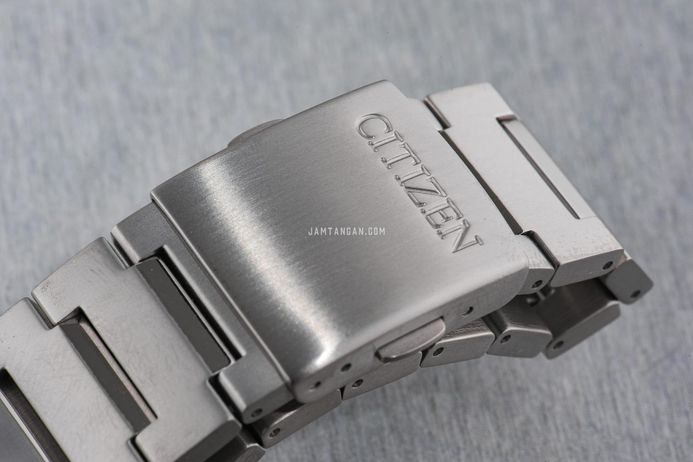 Citizen Mechanical NJ0180-80X Zenshin Super Titanium Small Seconds ...