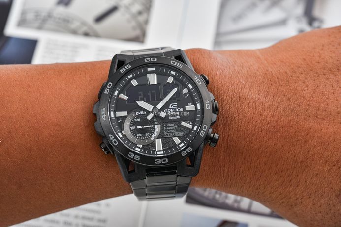 Casio Edifice ECB-40BK-1ADF Sospensione Men Black Dial Black Stainless Steel Band | Jamtangan.com