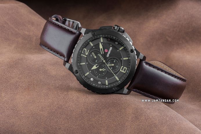 Expedition E 6784 MF LIPBAIV Chronograph Men Black Dial Brown Leather ...