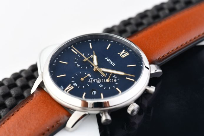 Fossil Neutra FS5453 Chronograph Blue Dial Brown Leather Strap ...