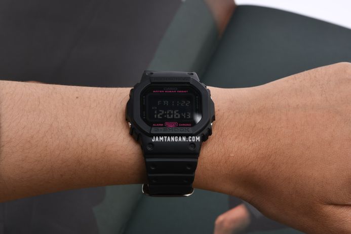 Casio G-Shock X J.POSH DW-5600PK-1 DW-5600PK-1JR Pink Ribbon Digital ...