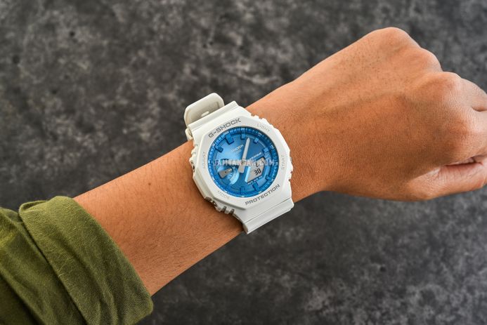 Casio G-Shock X ITZY GA-2100WS-7A GA-2100WS-7ADR CasiOak Seasonal ...