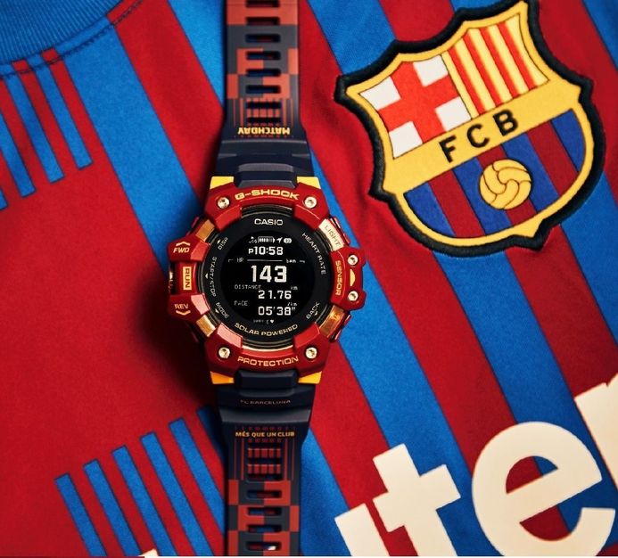 Casio G-Shock G-Squad GBD-H1000BAR-4 GBD-H1000BAR-4JR X FC Casio G-Shock G-Squad GBD-H1000BAR-4 GBD-H1000BAR-4JR X FC