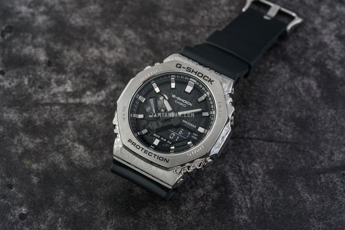 Casio G-Shock GM-2100GC-1A GM-2100GC-1ADR CasiOak Grunge Rock Camouflage Analog Digital Dial ...