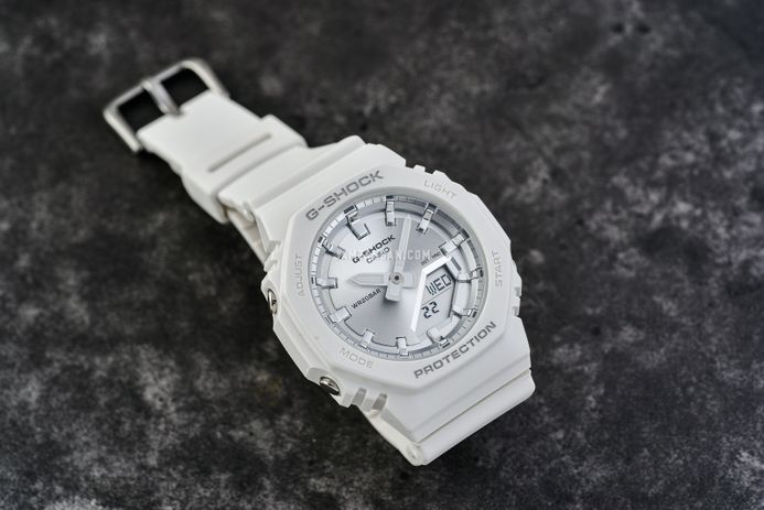 Casio G-Shock GMA-P2100VA-7A GMA-P2100VA-7ADR CasiOak Beach Resort ...