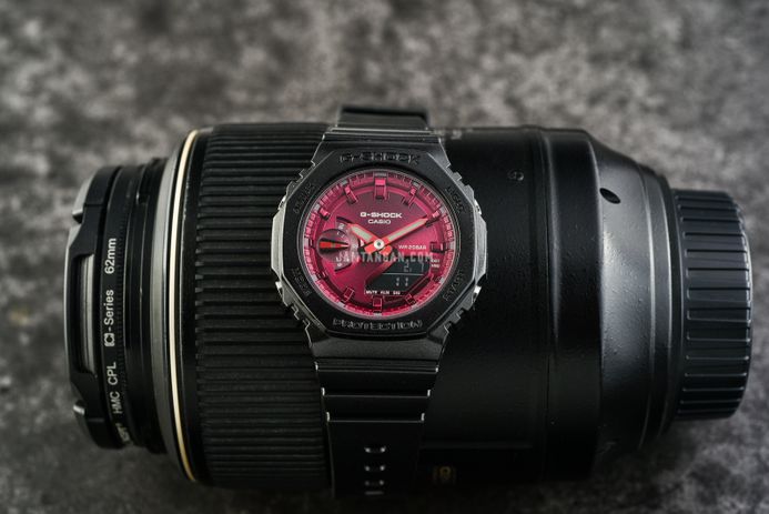 Casio G-Shock GMA-S2100RB-1A GMA-S2100RB-1ADR CasiOak Red And Black ...