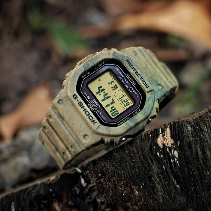 Casio G-Shock GW-B5600SL-5 GW-B5600SL-5DR Sand And Land Casio G-Shock GW-B5600SL-5 GW-B5600SL-5DR Sand And Land