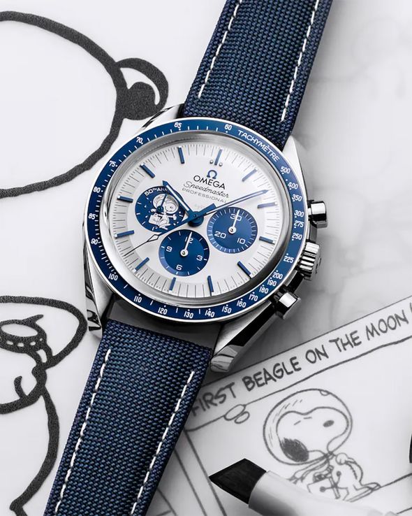 Omega Speedmaster 310.32.42.50.02.001 Anniversary Snoopy Award Co-Axial ...