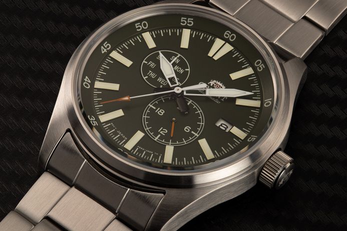 Orient Defender II RA-AK0402E Automatic Men Green Dial Stainless Steel ...