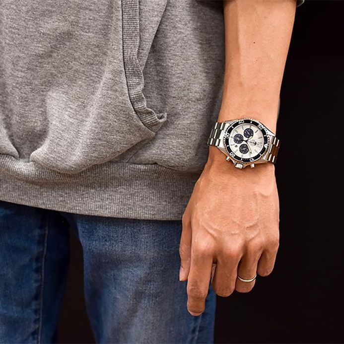 Orient Sports RA-TX0203S Mako Solar Panda Chronograph Dual Tone Dial ...