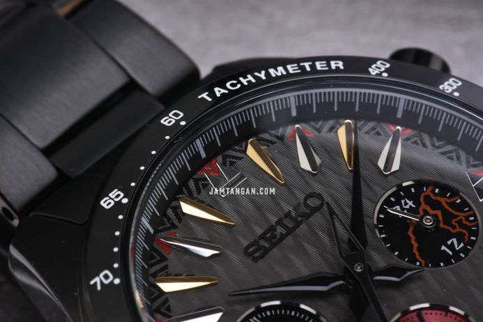 Seiko X Monster Hunter ALATREON 20th Anniversary Chronograph St Steel ...