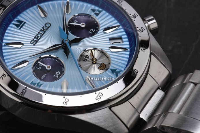 Seiko X Monster Hunter VELKHANA 20th Anniversary Chronograph St. Steel ...