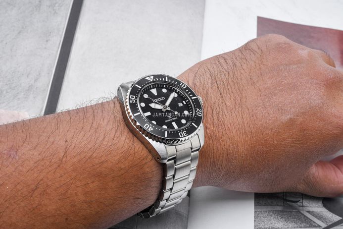 Seiko Prospex SNE597 SNE597P1 Solar Diver Black Dial Stainless Steel ...