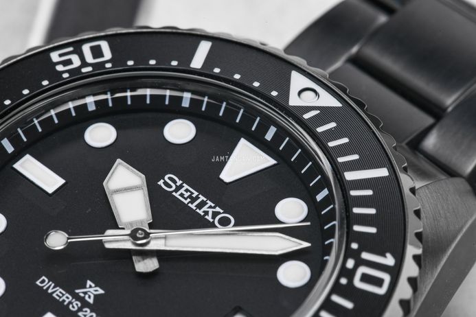 Seiko Prospex SNE599 SNE599P1 Sea Solar Diver Black Dial Black ...