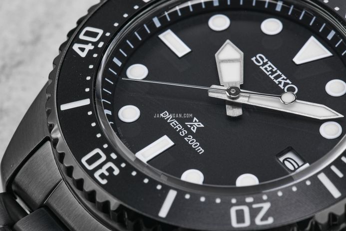 Seiko Prospex SNE599 SNE599P1 Sea Solar Diver Black Dial Black ...