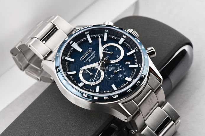 Seiko Chronograph SSB445 SSB445P1 Essentials Blue Dial Stainless Steel ...