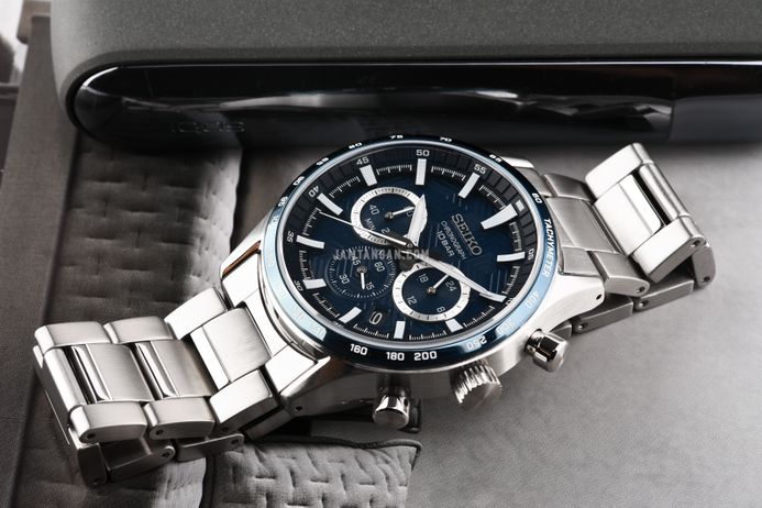 Seiko Chronograph SSB445 SSB445P1 Essentials Blue Dial Stainless Steel ...