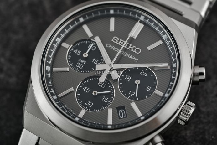 Seiko Chronograph SSB455 SSB455P1 Men Discover More Grey Dial Stainless ...