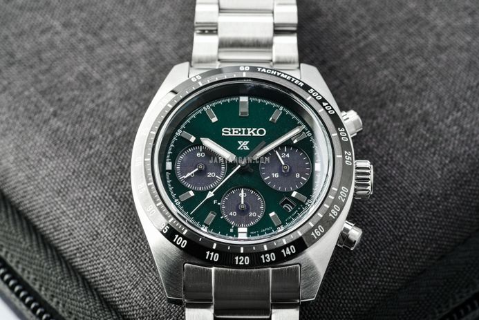 Seiko Prospex SSC933 SSC933P1 Speedtimer SeiTona Solar Chronograph ...