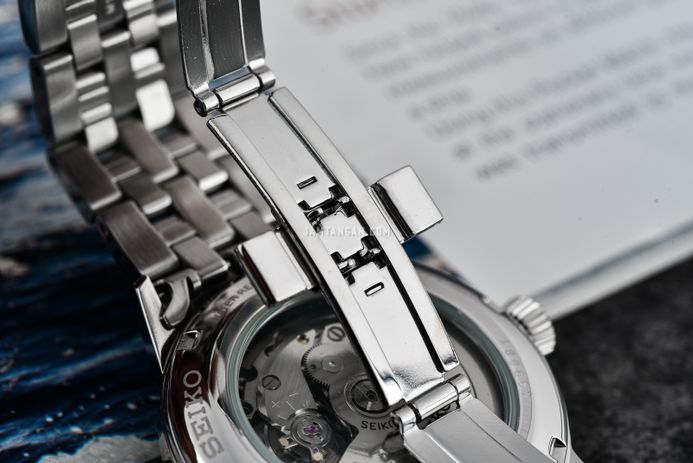 Seiko Presage SSK037 SSK037J1 Cocktail Time Skydiving GMT Light Blue ...