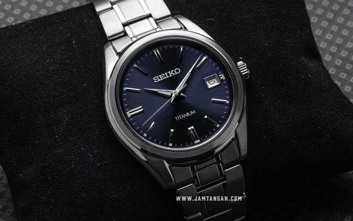 Seiko Classic SUR373 SUR373P1 Dark Blue Sunray Dial Titanium Strap ...