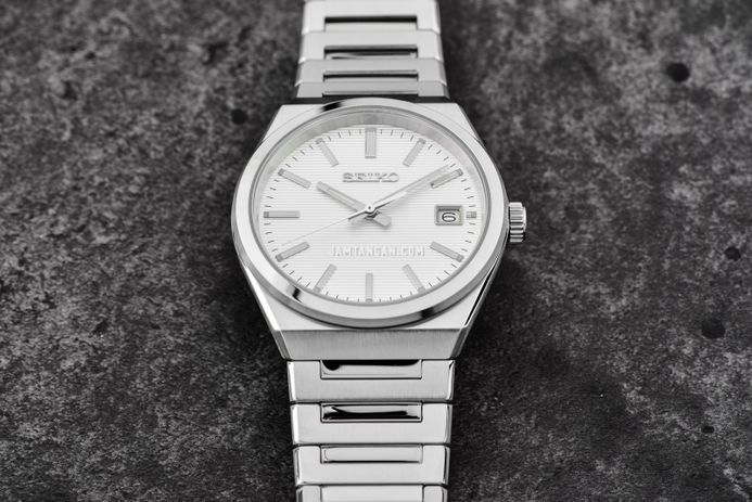Seiko Classic SUR553P1 Men Silver Dial Stainless Steel Strap ...