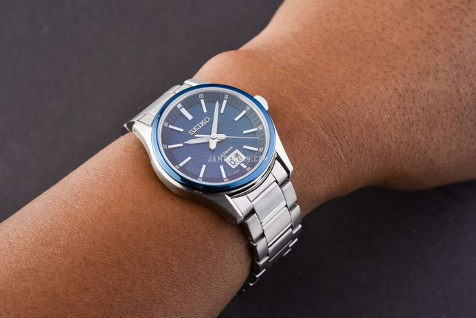 Seiko Classic SUR559 SUR559P1 Men Blue Dial Stainless Steel Strap ...